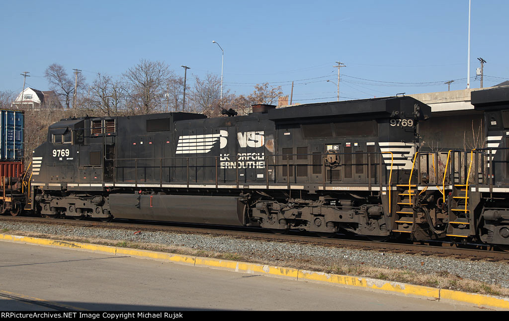 NS 9769